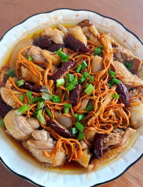 虫草花鸡汤怎么炖好喝_虫草花鸡汤的做法大全-第1张图片-山城妙识