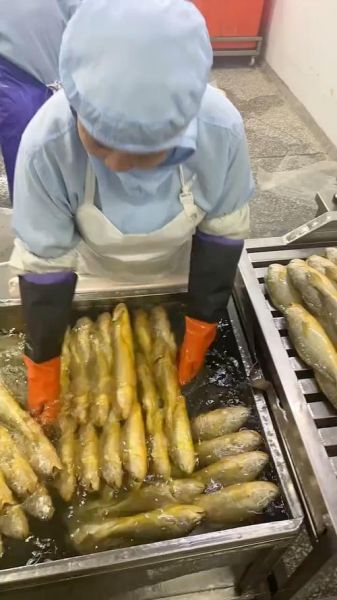 冻大黄花鱼怎么做好吃_冻黄花鱼解冻技巧-第3张图片-山城妙识