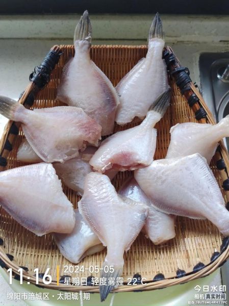 干锅耗儿鱼怎么做_耗儿鱼去腥技巧-第2张图片-山城妙识 干锅耗儿鱼怎么做_耗儿鱼去腥技巧-第2张图片-山城妙识