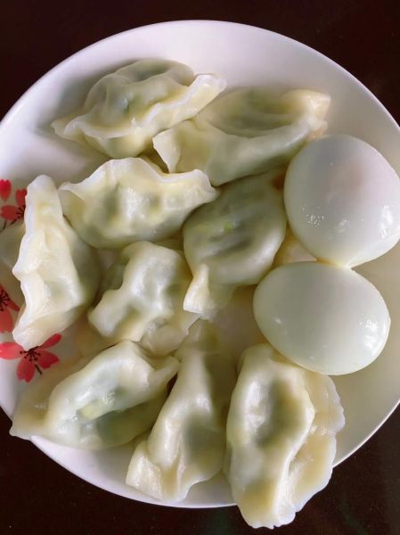 鸡蛋韭菜饺子馅怎么调_鸡蛋韭菜饺子馅做法大全-第3张图片-山城妙识