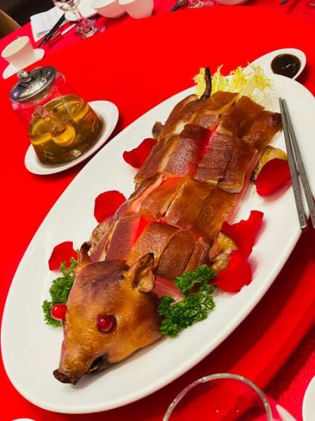 烤乳猪怎么做_烤乳猪需要准备什么-第1张图片-山城妙识