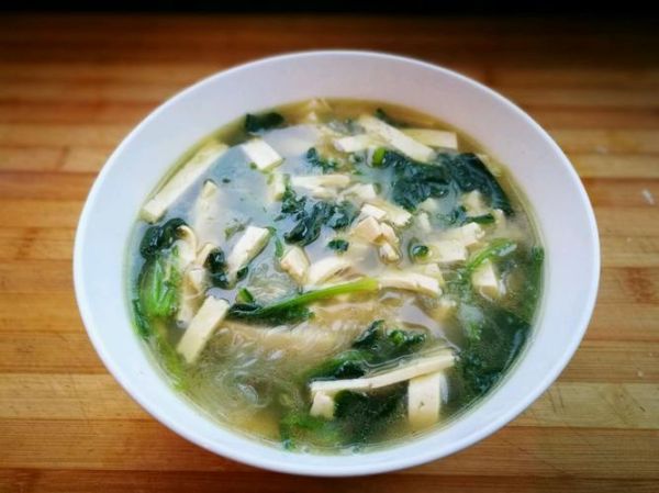 菠菜豆腐汤怎么做_菠菜豆腐汤的家常做法-第1张图片-山城妙识