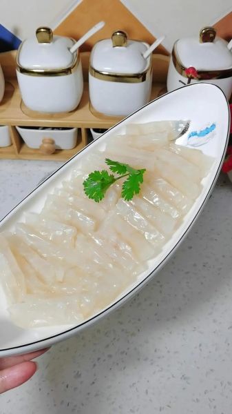 肉皮冻怎么做_家常肉皮冻做法-第1张图片-山城妙识