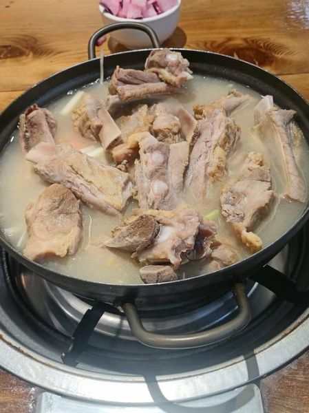 火锅排骨怎么腌制_火锅排骨腌制多久-第1张图片-山城妙识