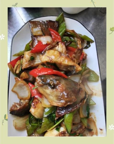 红烧清江鱼怎么做_红烧清江鱼的家常做法-第1张图片-山城妙识