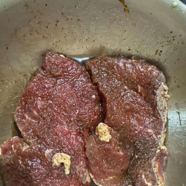 牛排怎么腌制才嫩_牛排腌制多久最入味-第1张图片-山城妙识