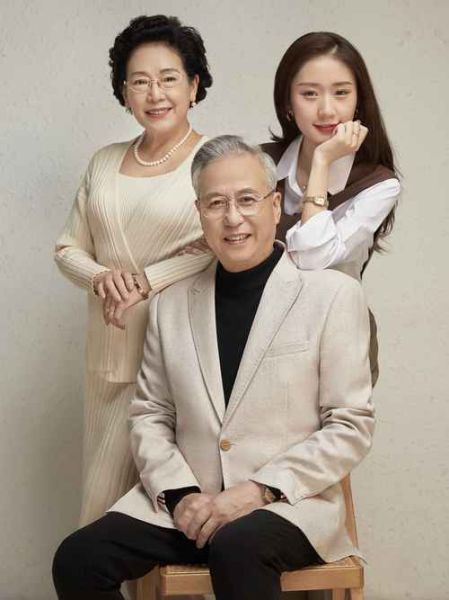 全家福怎么拍好看_全家福拍摄技巧-第3张图片-山城妙识