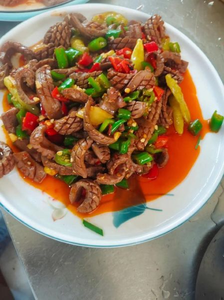 腰花怎么切_腰花切法步骤图-第2张图片-山城妙识 腰花怎么切_腰花切法步骤图-第2张图片-山城妙识