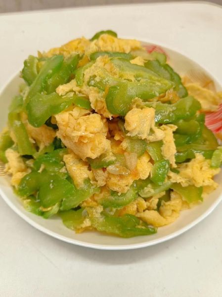 苦瓜炒鸡蛋怎么做_苦瓜炒鸡蛋的家常做法-第2张图片-山城妙识