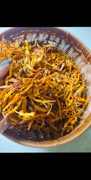 新鲜黄花菜怎么焯水不苦_新鲜黄花菜的做法大全家常-第3张图片-山城妙识 新鲜黄花菜怎么焯水不苦_新鲜黄花菜的做法大全家常-第3张图片-山城妙识