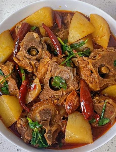 羊蝎子怎么炖才好吃_家常羊蝎子做法步骤-第1张图片-山城妙识