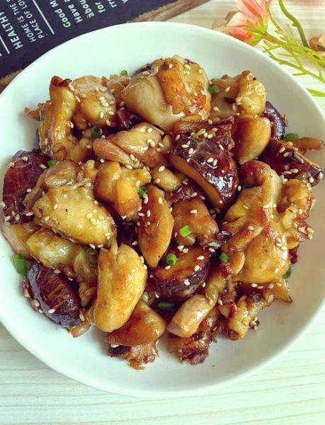 炒鸡肉配什么菜好吃_炒鸡肉搭配哪些蔬菜更下饭-第2张图片-山城妙识