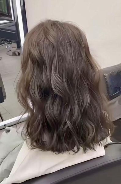 蛋蛋卷发型适合什么脸型_蛋蛋卷发型怎么打理-第2张图片-山城妙识 蛋蛋卷发型适合什么脸型_蛋蛋卷发型怎么打理-第2张图片-山城妙识