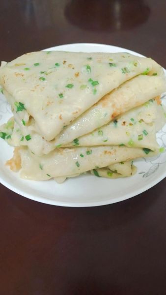 薄饼铛的面糊怎么调_薄饼铛用什么面粉最好-第1张图片-山城妙识