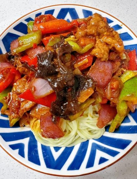 过油肉拌面怎么做_过油肉拌面家常做法-第1张图片-山城妙识 过油肉拌面怎么做_过油肉拌面家常做法-第1张图片-山城妙识