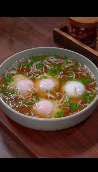 水煮荷包蛋不散_怎么煮才完整-第3张图片-山城妙识