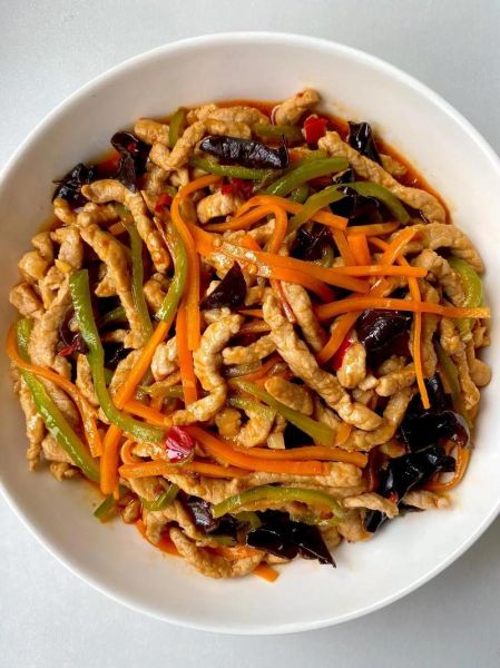 鱼香肉丝怎么炒_鱼香肉丝的家常做法-第1张图片-山城妙识