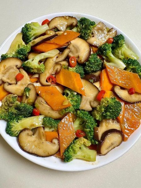 西兰花怎么做好吃_西兰花最简单的做法-第1张图片-山城妙识