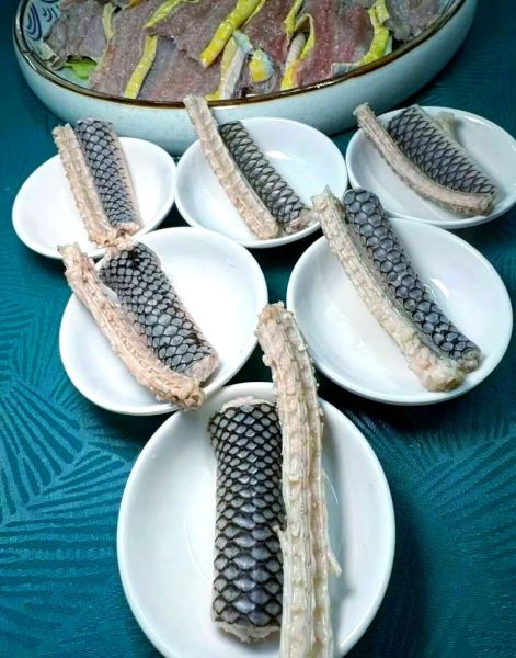 蛇肉火锅怎么做_蛇肉火锅好吃吗-第3张图片-山城妙识