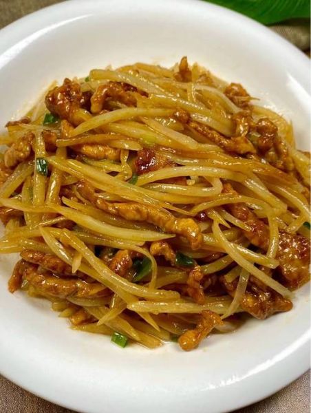 土豆炒肉丝怎么炒才脆嫩_土豆炒肉丝的5个关键窍门-第1张图片-山城妙识