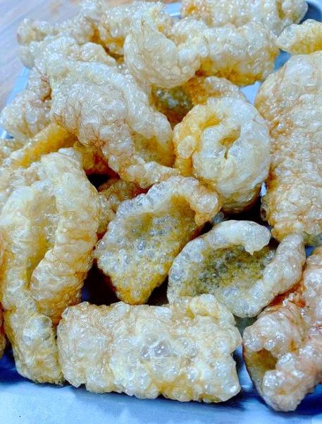 炸猪皮怎么做好吃_炸猪皮热量高吗-第3张图片-山城妙识