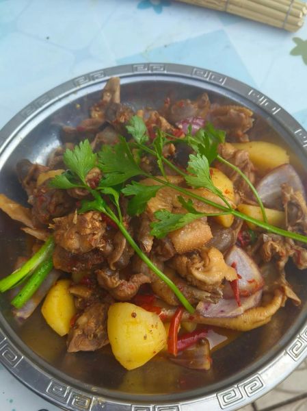 炖辣子鸡的做法大全家常做法_辣子鸡怎么炖才香辣入味-第3张图片-山城妙识