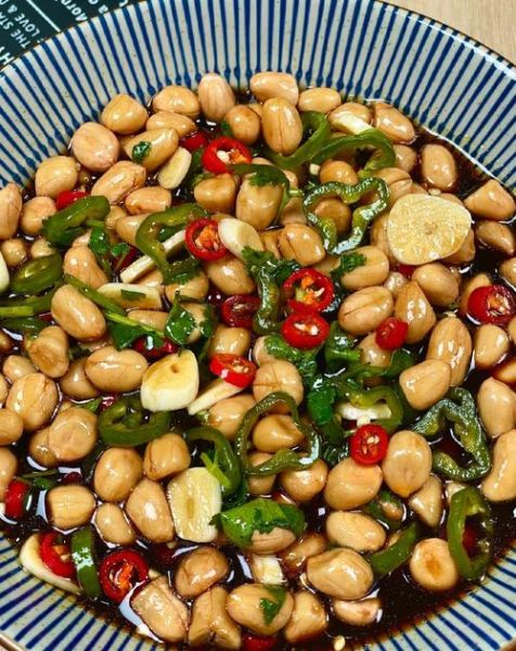 饭店去皮醋泡花生怎么做_醋泡花生要泡多久才入味-第2张图片-山城妙识