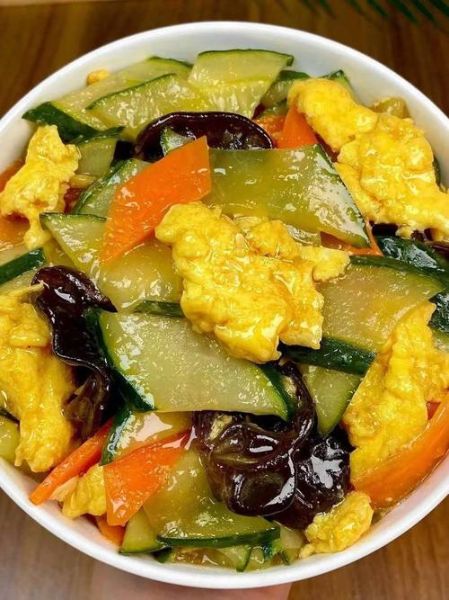 木耳炒鸡蛋为什么会中毒_木耳炒鸡蛋吃死人真相-第2张图片-山城妙识