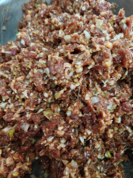 牛肉韭菜饺子中毒症状_吃了多久会发作-第1张图片-山城妙识