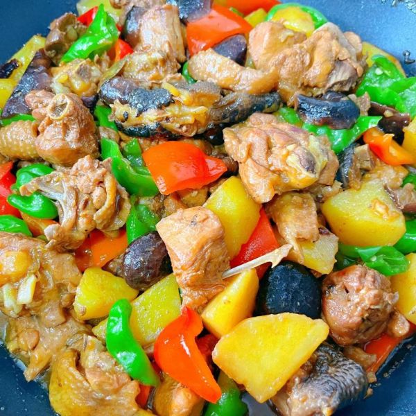 川味黄焖鸡怎么做才正宗_正宗川味黄焖鸡配方-第3张图片-山城妙识