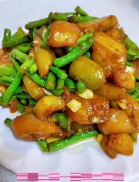 素炒茄子怎么炒才好吃_家常茄子做法大全-第1张图片-山城妙识