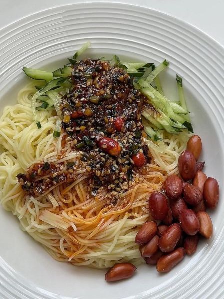 凉面图片高清大图哪里找_凉面高清图怎么拍-第1张图片-山城妙识 凉面图片高清大图哪里找_凉面高清图怎么拍-第1张图片-山城妙识