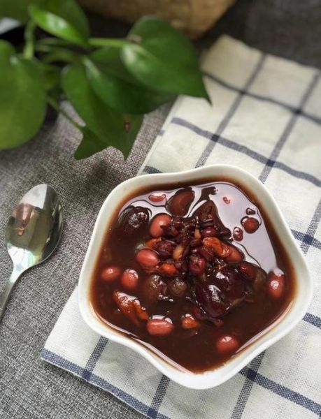 红豆粥怎么做_红豆粥的功效与禁忌-第1张图片-山城妙识