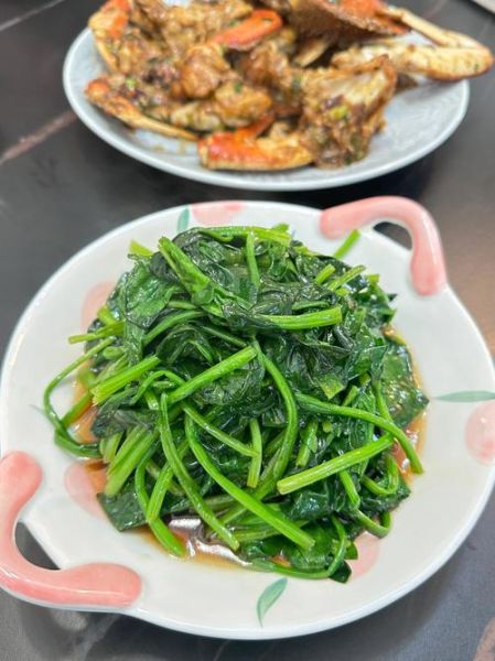 家常炒菠菜怎么做_菠菜焯水几分钟-第2张图片-山城妙识 家常炒菠菜怎么做_菠菜焯水几分钟-第2张图片-山城妙识