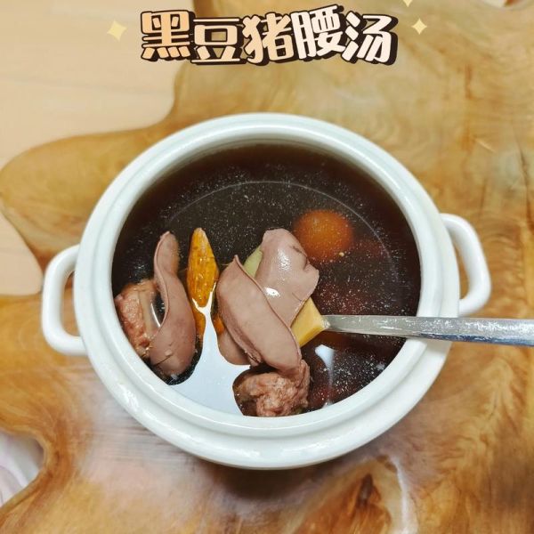 杜仲猪腰汤的做法_杜仲猪腰汤的功效与禁忌-第1张图片-山城妙识