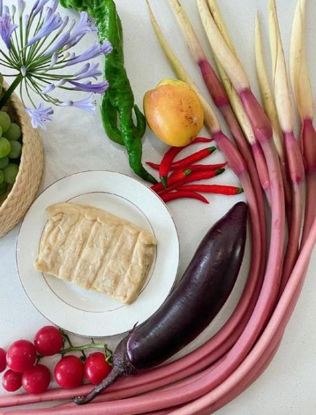 芋头花的功效与作用_孕妇可以吃吗-第1张图片-山城妙识 芋头花的功效与作用_孕妇可以吃吗-第1张图片-山城妙识