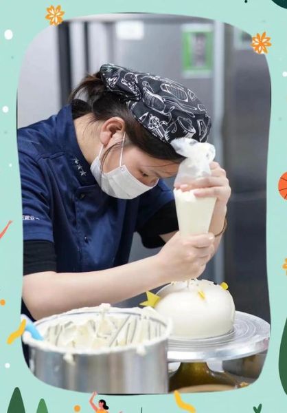 甜品师工资一般多少钱一个月_甜品师月薪影响因素-第1张图片-山城妙识