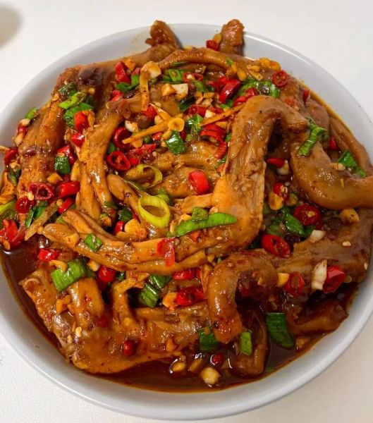 香辣鸭爪怎么做_香辣鸭爪最正宗的做法-第1张图片-山城妙识
