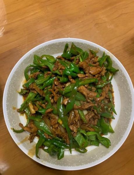 青椒肉丝不用淀粉怎么做_肉丝滑嫩技巧-第1张图片-山城妙识