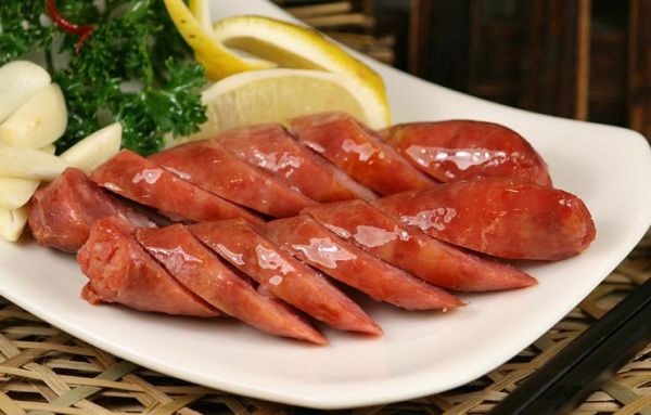 腊肠怎么炸才酥脆_腊肠炸多久才熟-第2张图片-山城妙识