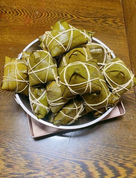 闽南肉粽怎么做_闽南肉粽配料有哪些-第1张图片-山城妙识