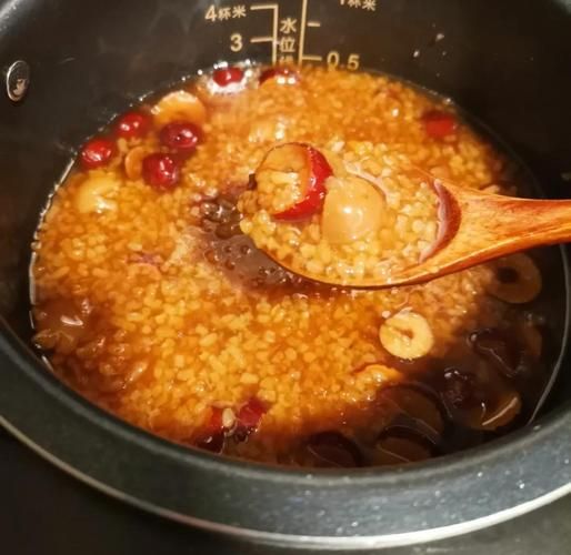 电饭煲煮杂粮粥的做法窍门_杂粮粥不溢锅技巧-第2张图片-山城妙识 电饭煲煮杂粮粥的做法窍门_杂粮粥不溢锅技巧-第2张图片-山城妙识