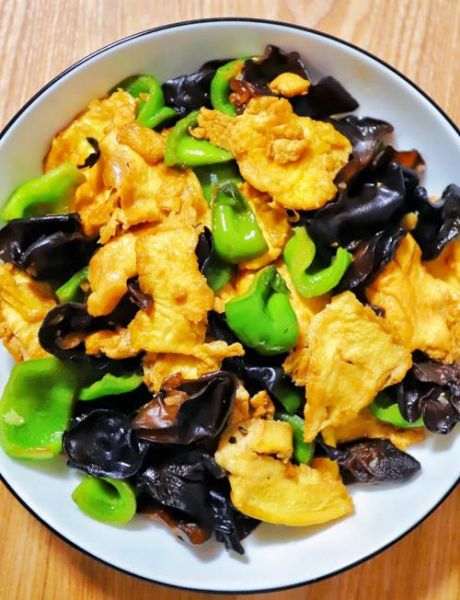 木耳能和什么菜一起炒_木耳炒什么菜最好吃-第1张图片-山城妙识