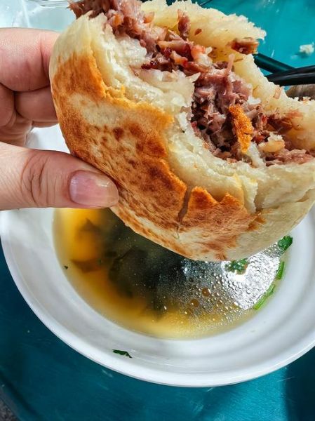 驴肉火烧怎么做_驴肉火烧饼皮做法-第1张图片-山城妙识