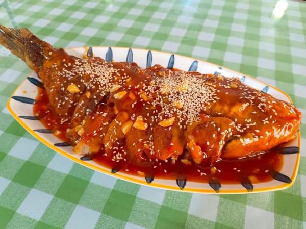 糖醋脆皮鱼怎么做_糖醋脆皮鱼的做法视频-第3张图片-山城妙识