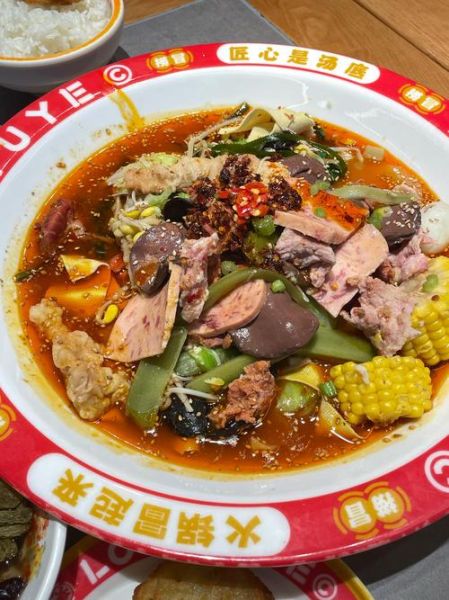 冒菜是哪里的菜_冒菜和麻辣烫区别-第2张图片-山城妙识 冒菜是哪里的菜_冒菜和麻辣烫区别-第2张图片-山城妙识