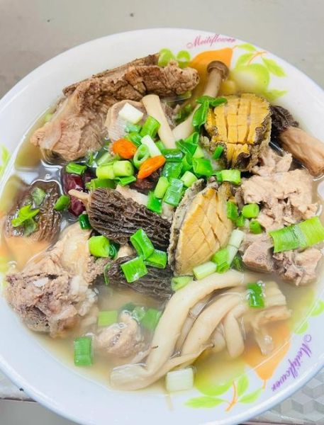 鲍鱼排骨汤怎么做_鲍鱼排骨汤的家常做法-第3张图片-山城妙识