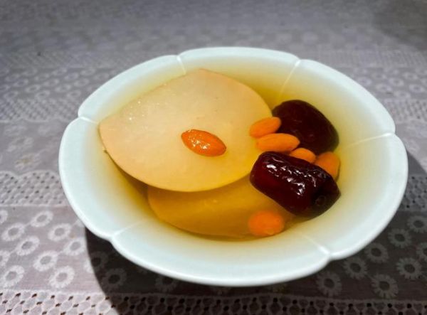 煮梨水要不要去皮_正确做法-第3张图片-山城妙识