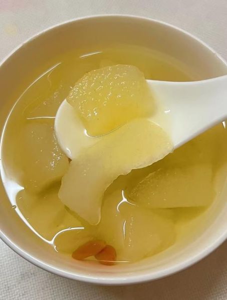 煮梨水要不要去皮_正确做法-第2张图片-山城妙识