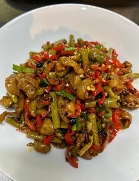 酸豆角炒什么好吃_酸豆角搭配推荐-第1张图片-山城妙识